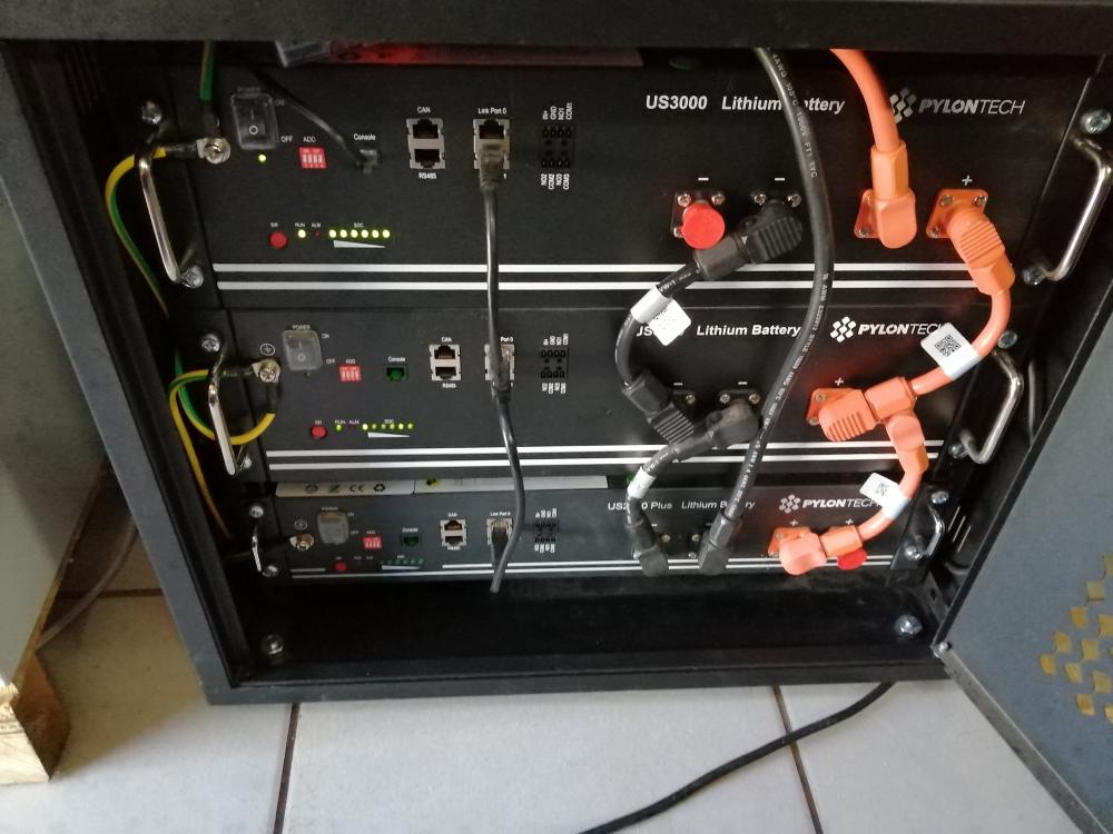 Pylontech Communication cables - Questions & Answers? - Power Forum ...