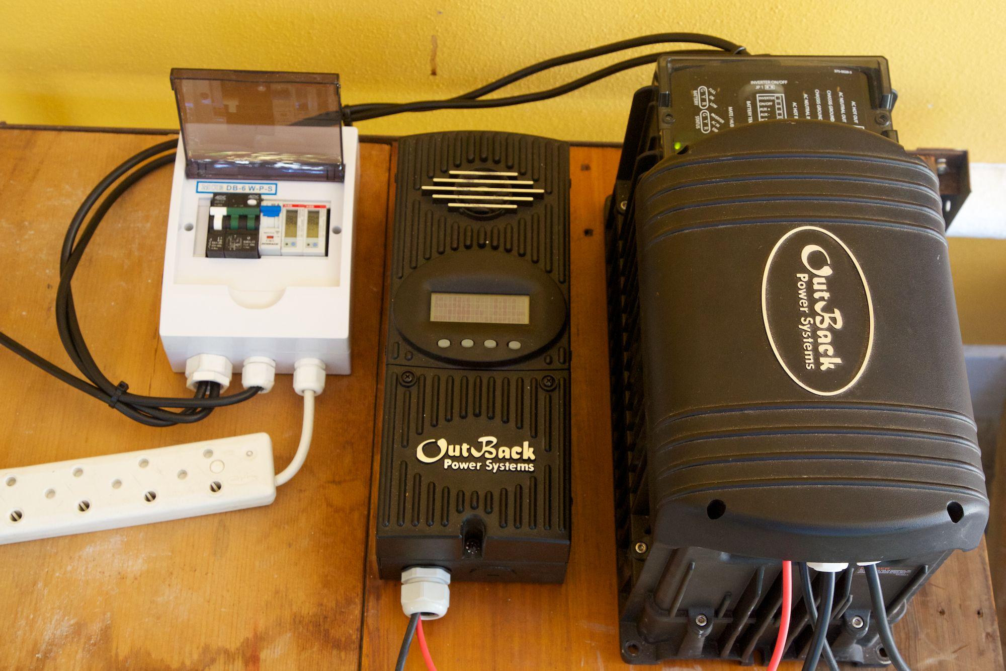 Outback 3 Kwatt Inverter System for sale - R9500 --- Sold - Classifieds ...