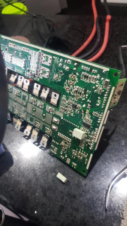 Axpert charge controller board - Inverters - Power Forum - Renewable Energy Discussion