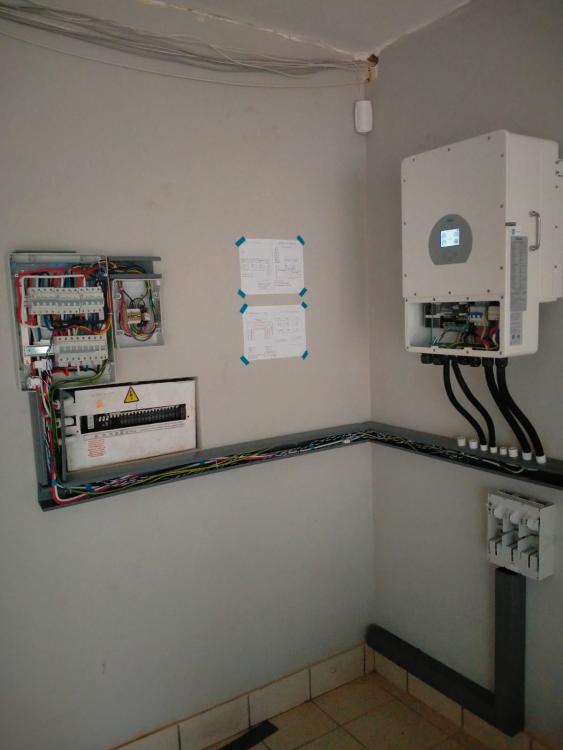 Deye 12kW 3phase, 2 X 12.5kWh Felicity LFP & 30 x Canadian 440W Mono ...