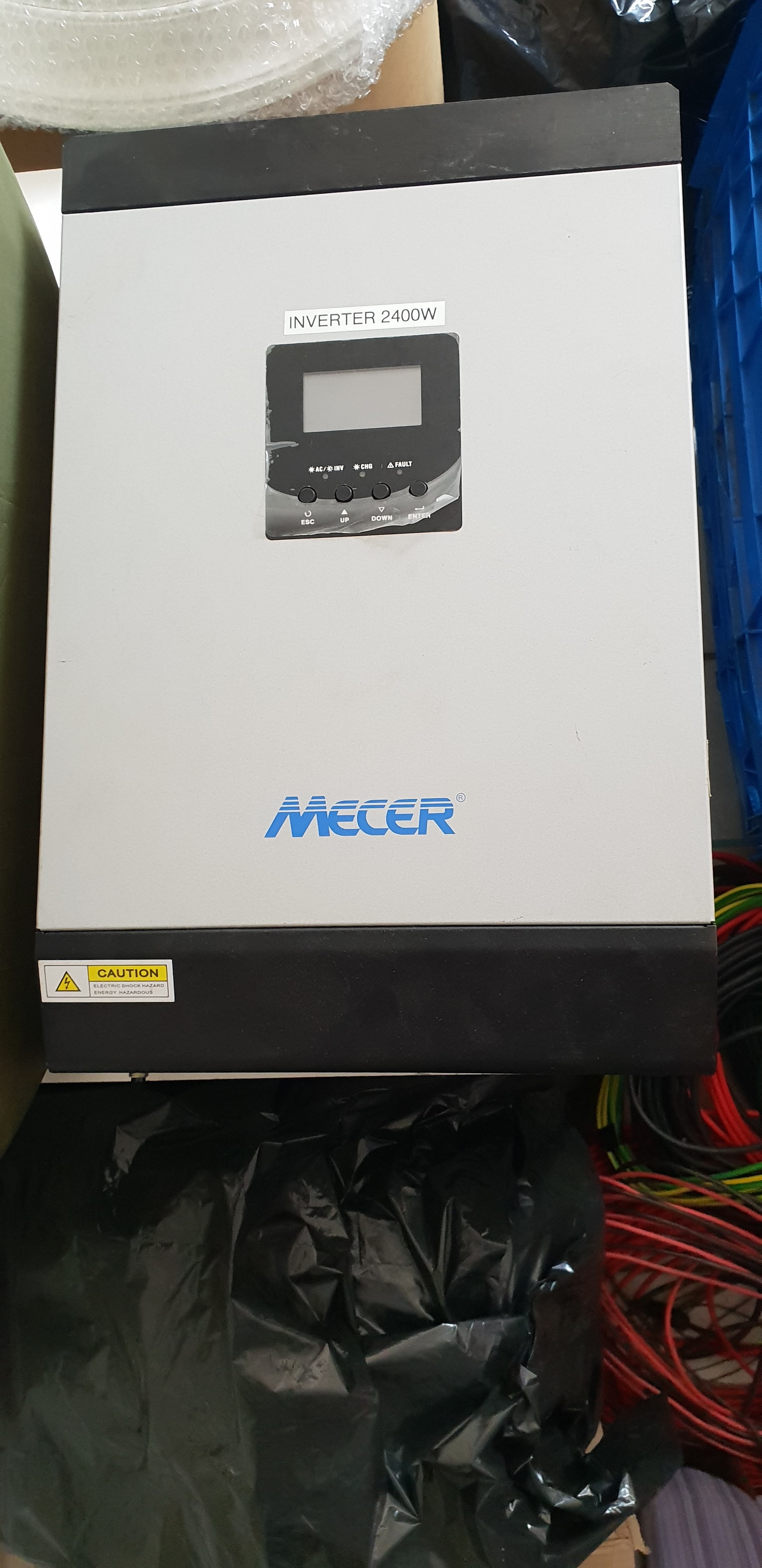 FOR SALE - Mecer 3Kw Axpert SOL-I-AX-3mplus 48 Inverter + 4 Gel ...