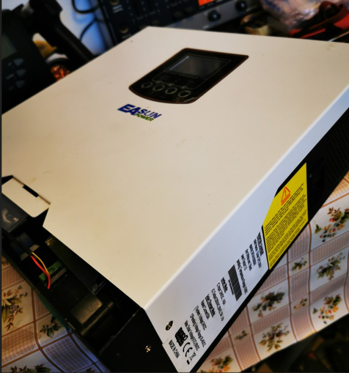 Inverter Charger Easun Isolar SPS 3KW - defect - no PV detected ...