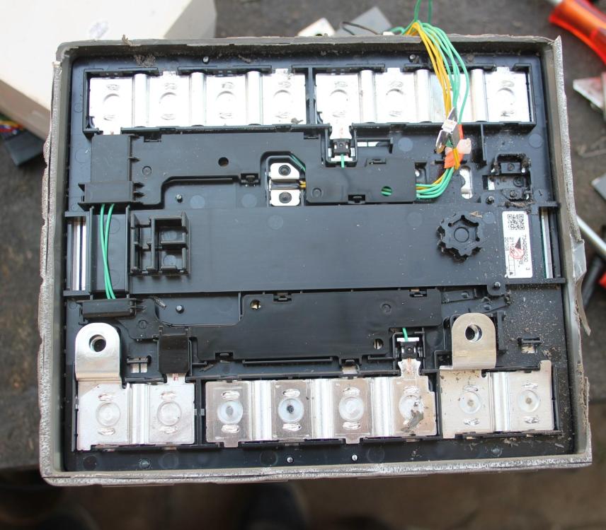 Car Battery Tear Down - DIY Lithium Battery - Power Forum - Renewable ...
