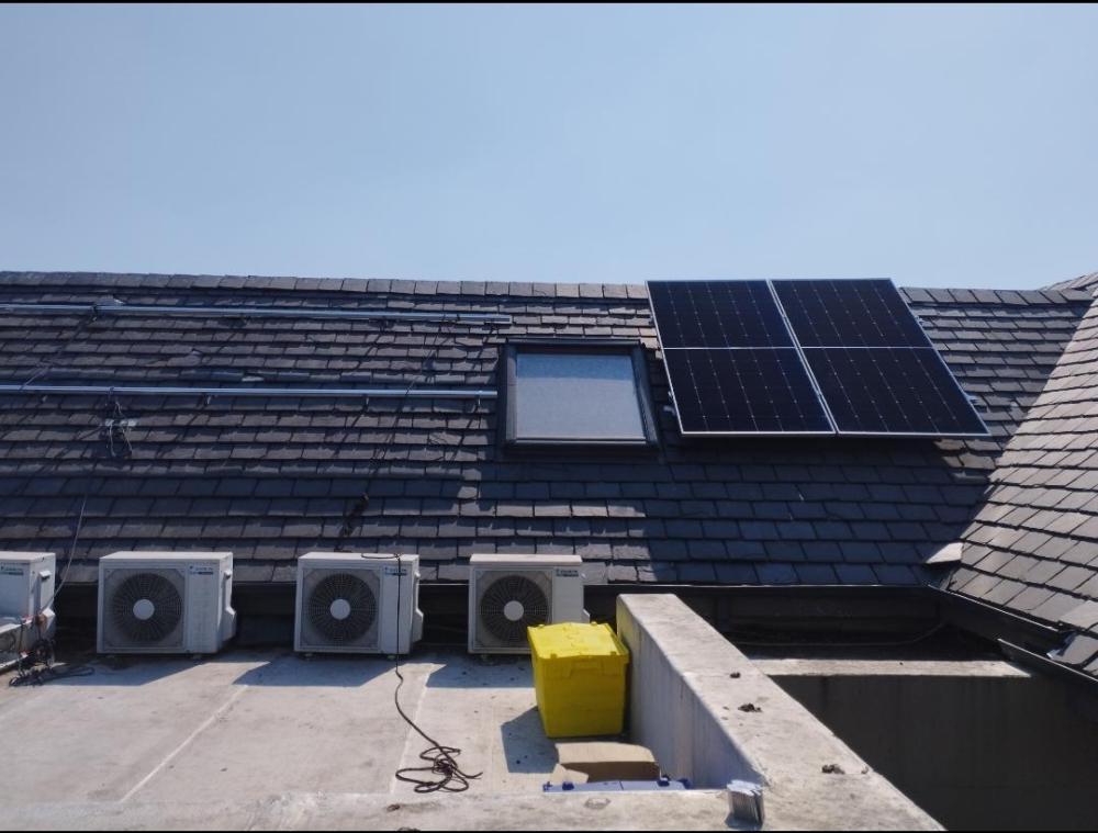 Slate Roof operations in Midrand, 12kW Deye, 14 x JA Solar 555W Monos ...