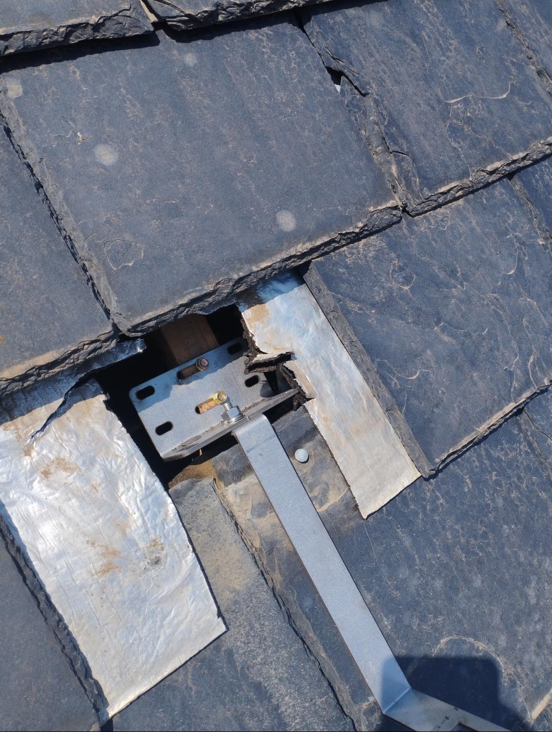 Slate Roof operations in Midrand, 12kW Deye, 14 x JA Solar 555W Monos ...